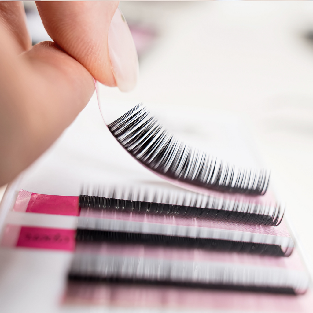 Nurturing Your Lashes: Top Aftercare Tips for Lash Extensions – LASH INC SG